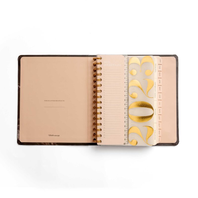 Dalia 2023 Desk Planner - Write Concept